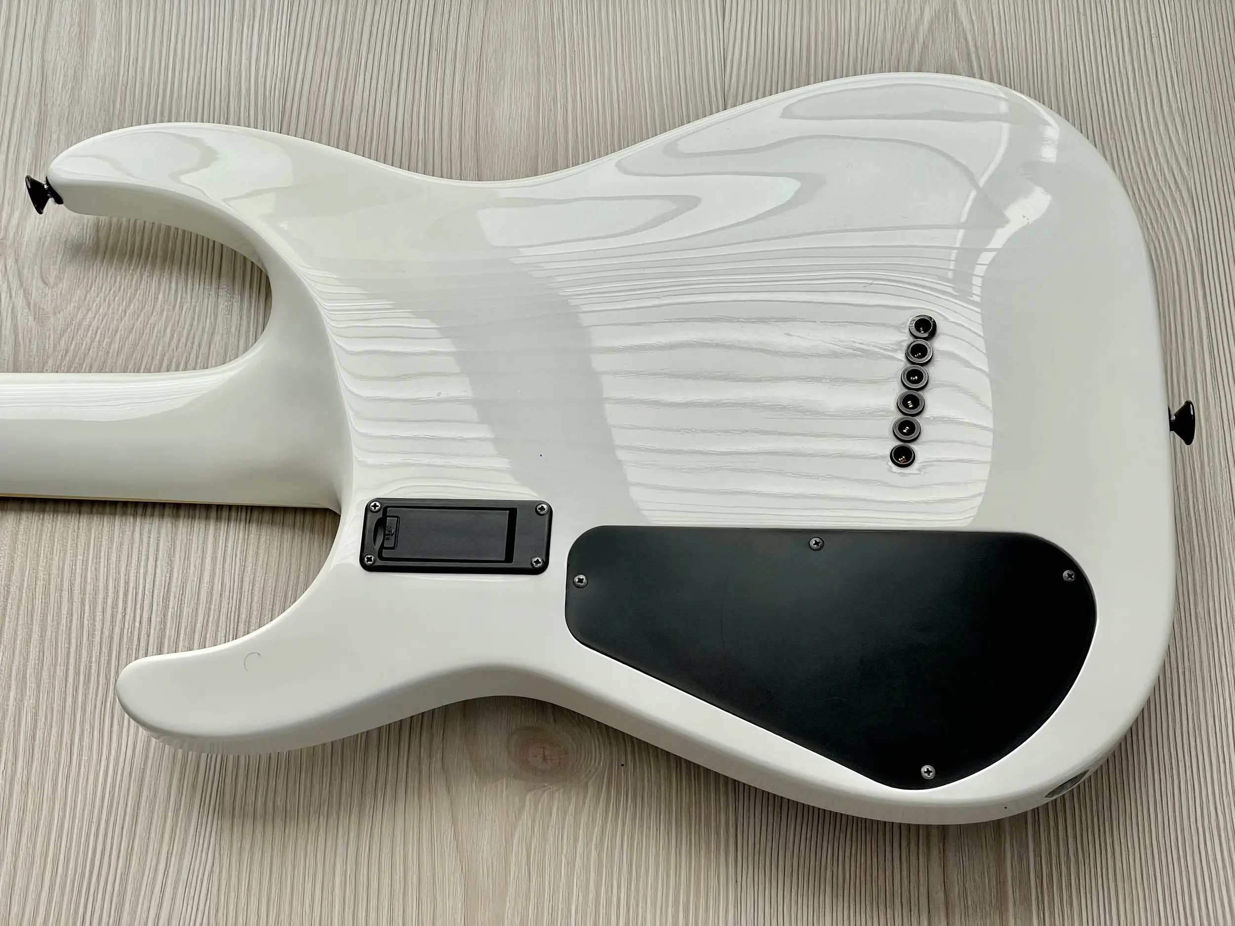 Satılık - Jackson Japan Soloist SLSMG Super Lightweight
