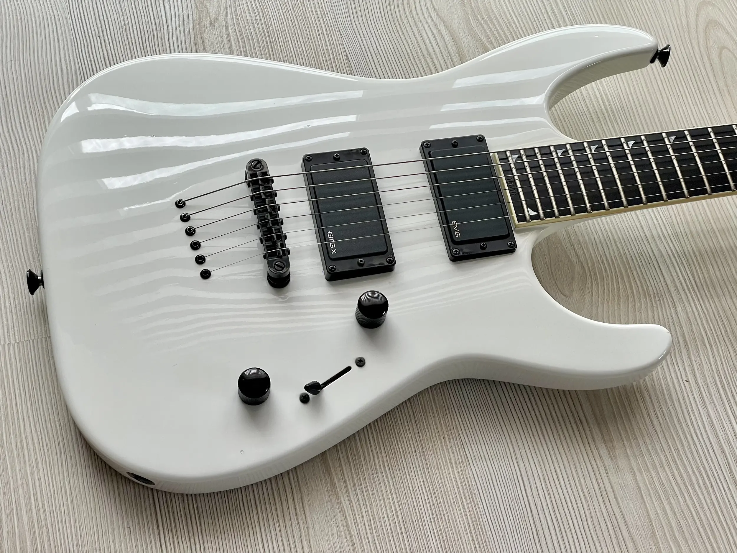 Satılık - Jackson Japan Soloist SLSMG Super Lightweight