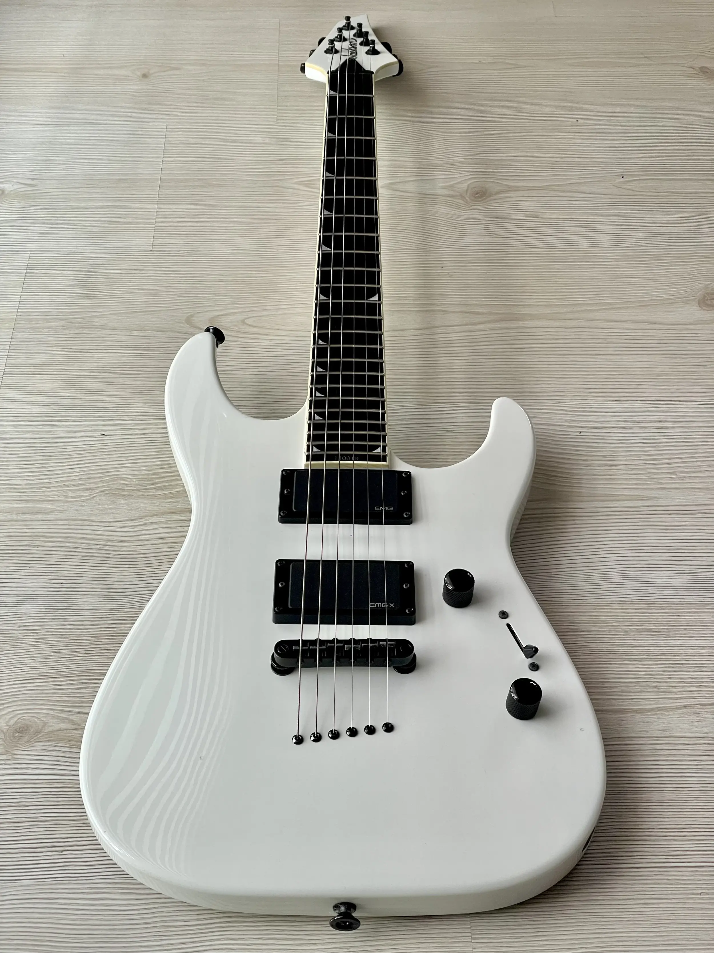 Satılık - Jackson Japan Soloist SLSMG Super Lightweight